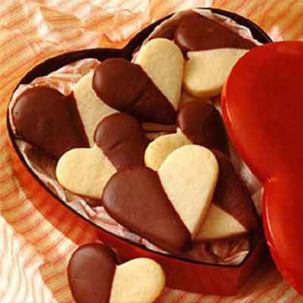41 Easy Valentine Cookie Recipes