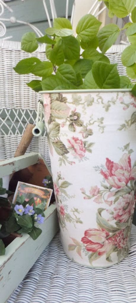 32 Mod Podge Crafts You Can't Go Wrong With - DIY Projects for Teens